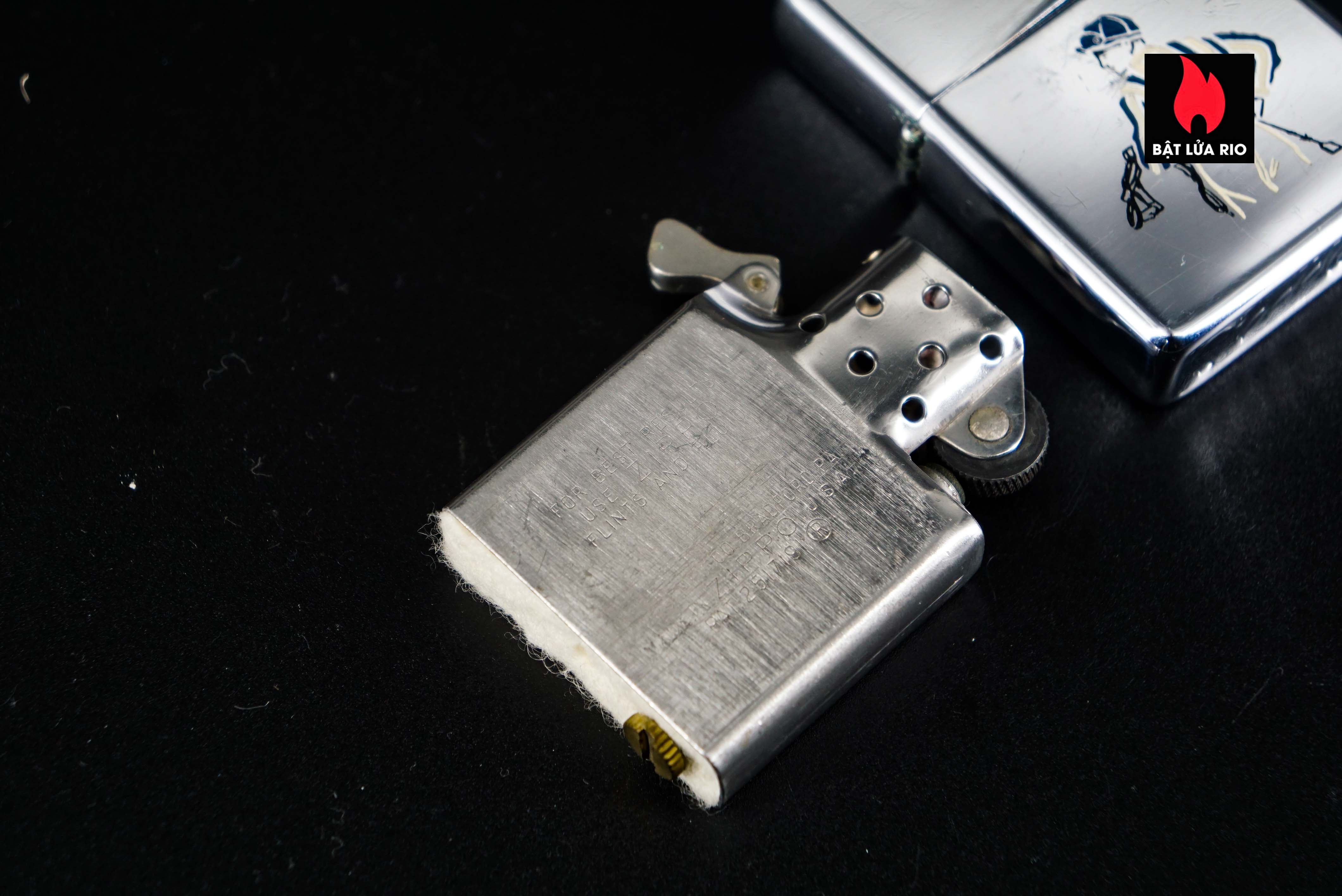 Zippo Xưa 1965 – Manchester Farm