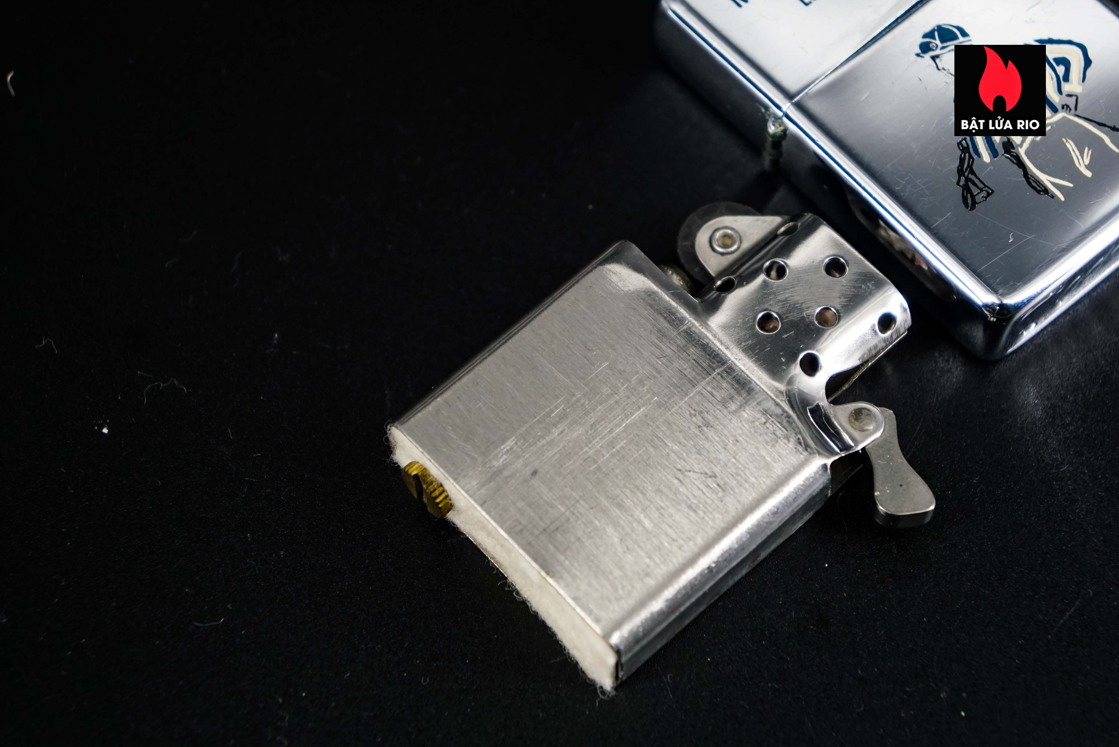 Zippo Xưa 1965 – Manchester Farm