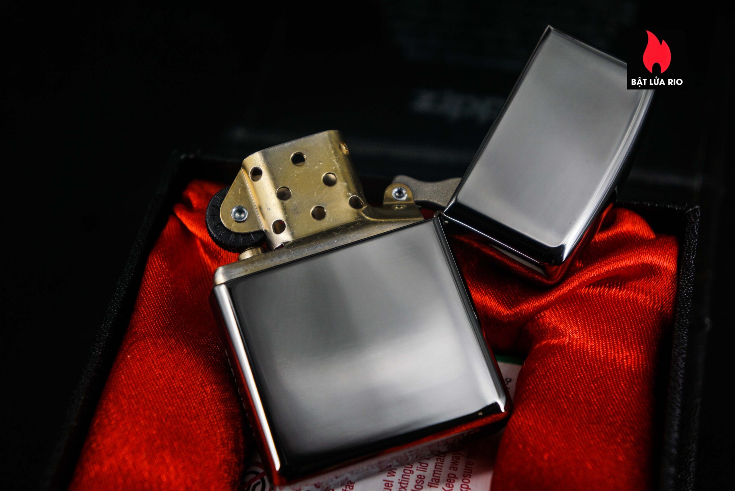 Zippo 2012 - Zippo 80th Anniversary Limited Edition