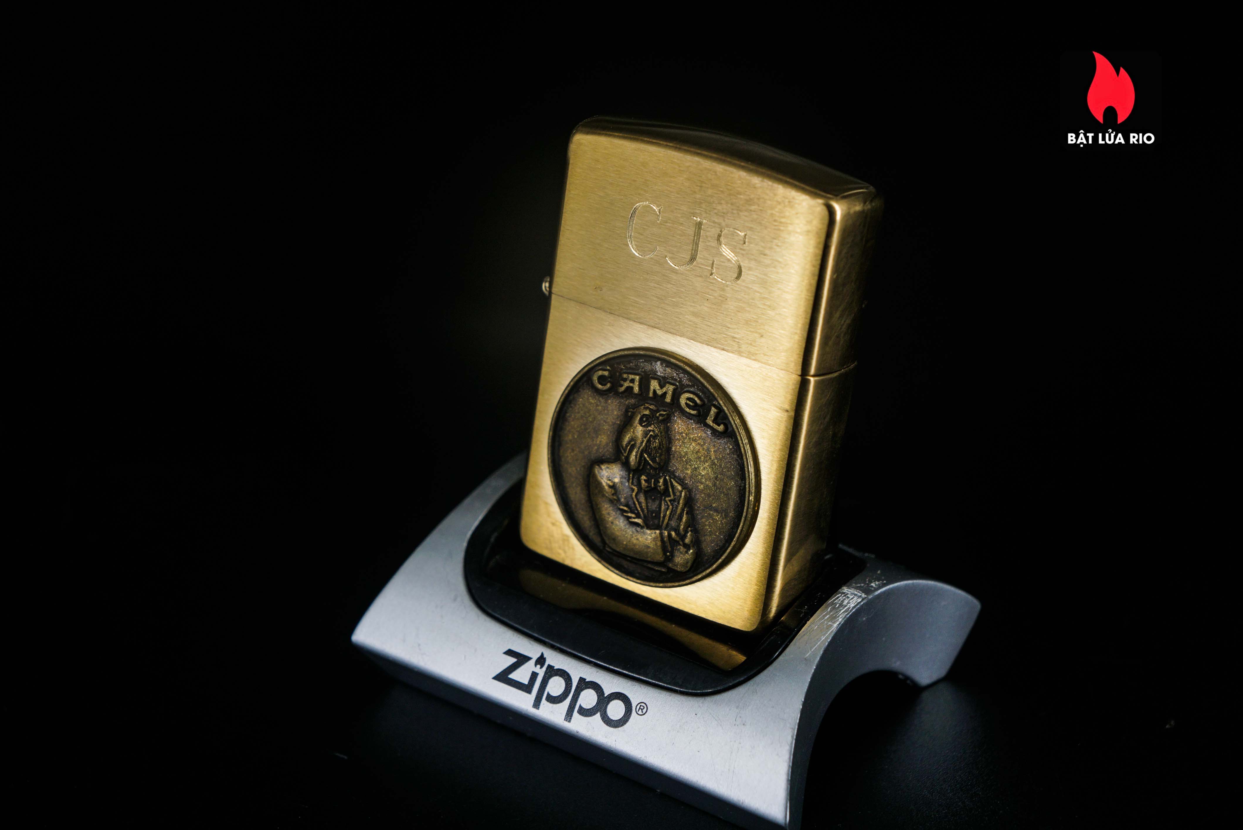Zippo Chu Niên 1932 – 1992 – Camel Beast Medallion – Đồng Nguyên Khối – CJS
