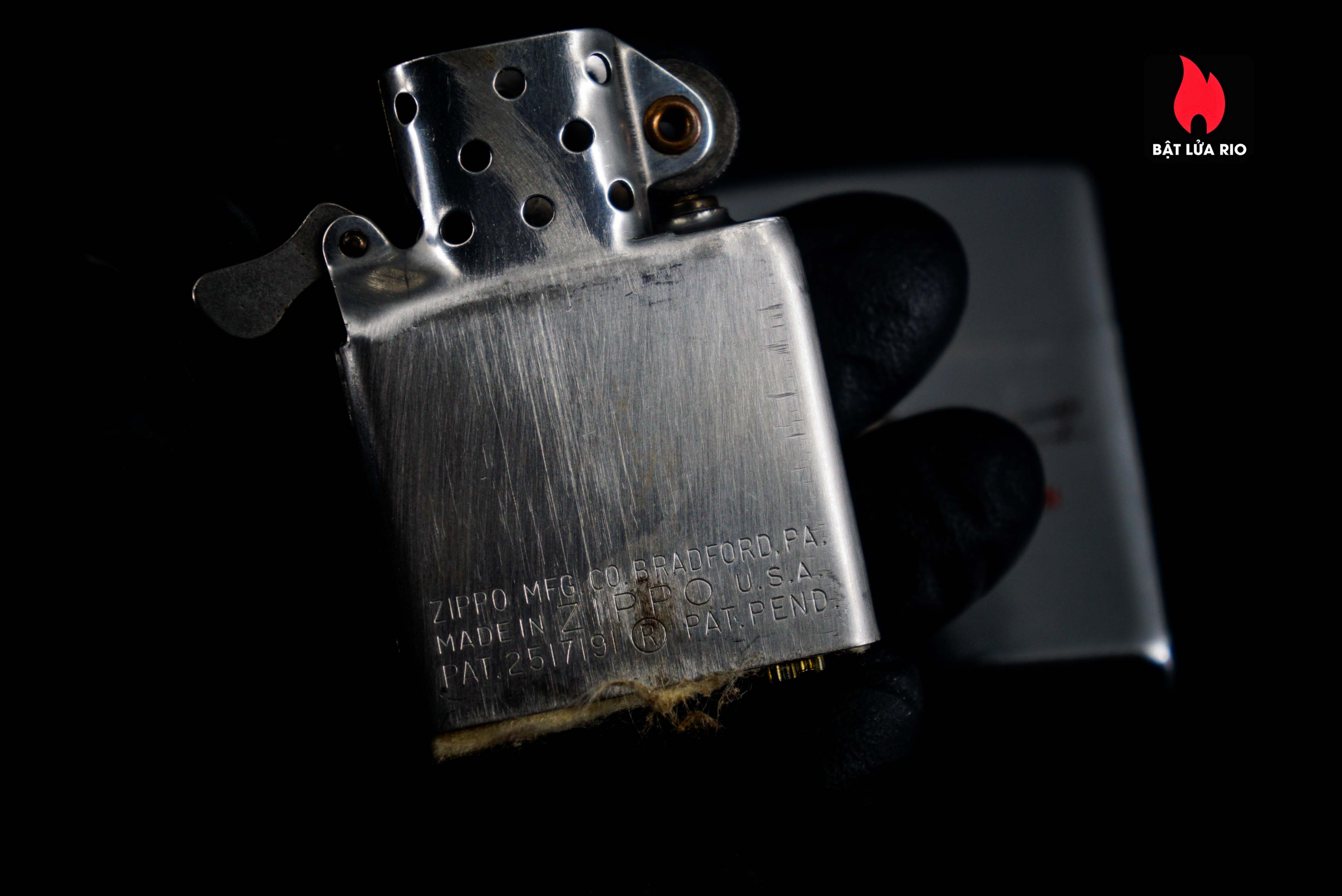 Zippo Xưa 1953 – 1954 – Full Stamp – Uss Wisconsin