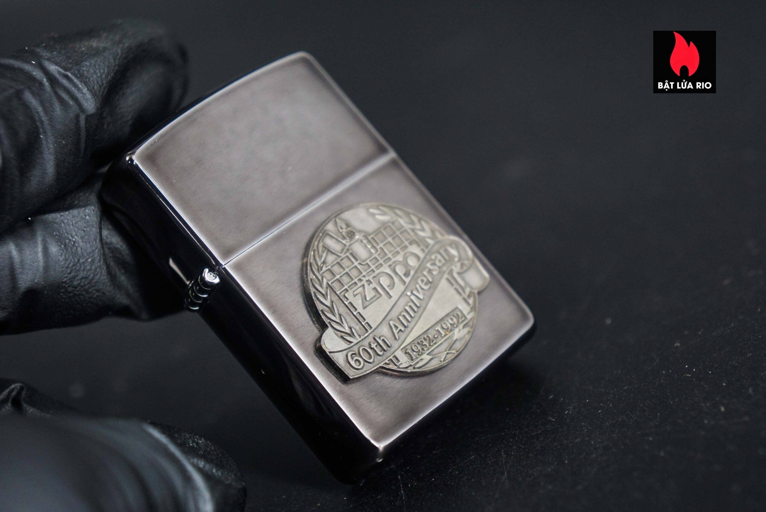 Zippo Chu niên 1932 -1992 – Midnight – 60th Anniversary Limited Edition
