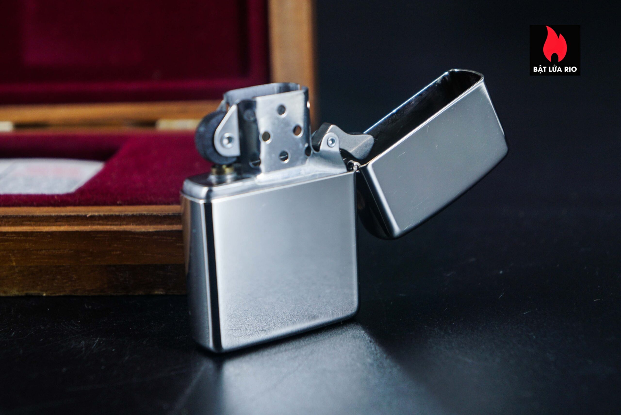 Zippo La Mã 1994 – D-Day United KingDom – Silver Plate – Limited 0151 ...