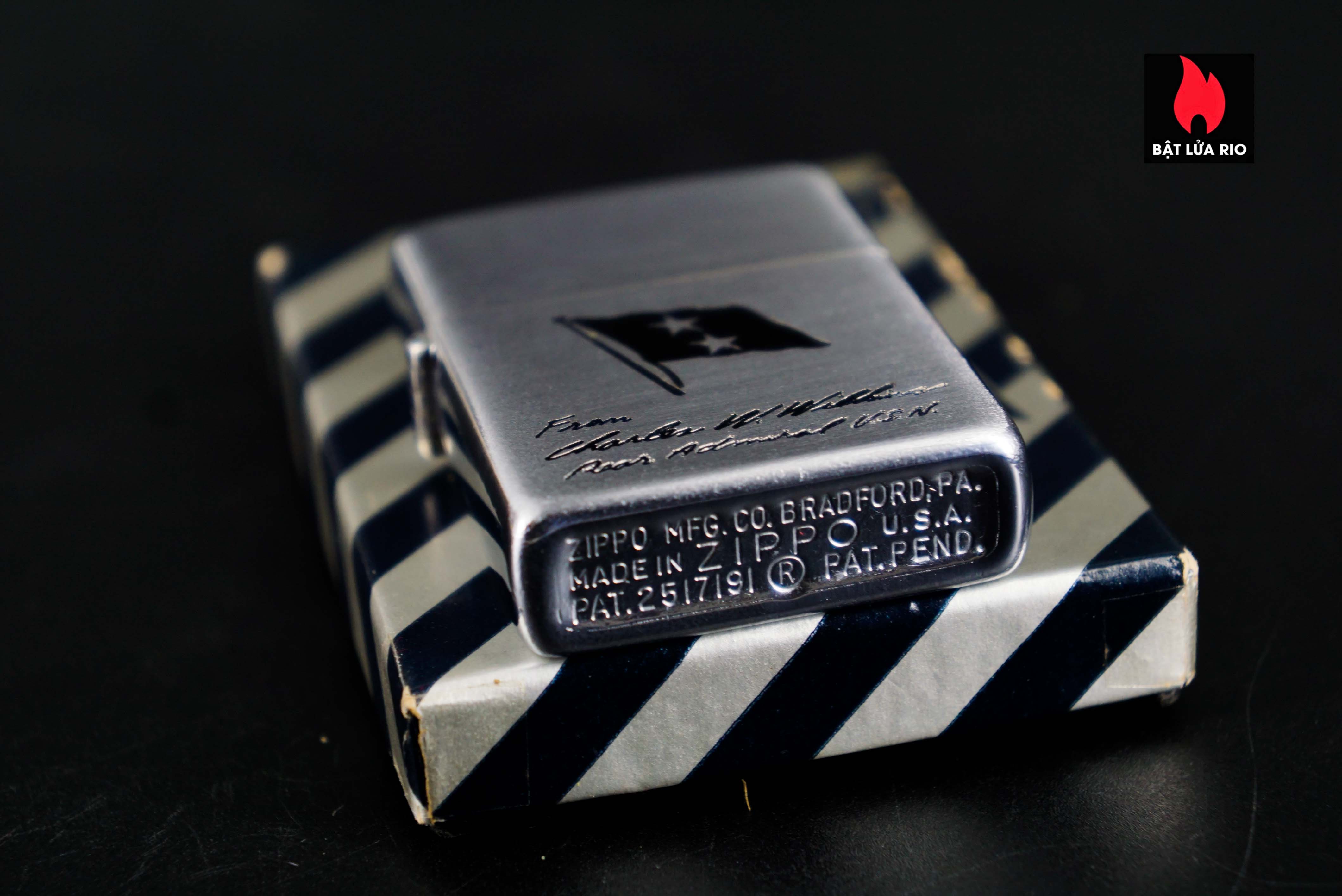Zippo Xưa 1953 – Rear Admiral Charles W. Wilkins – U.S. Navy