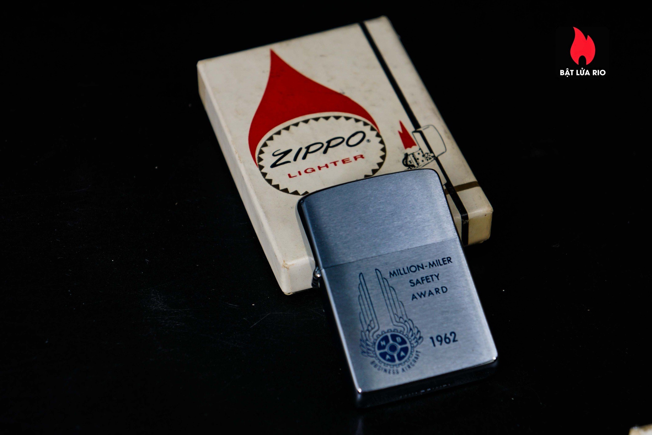 Zippo Xưa 1963 – Million-Miler Safety Award – Business Aircraft