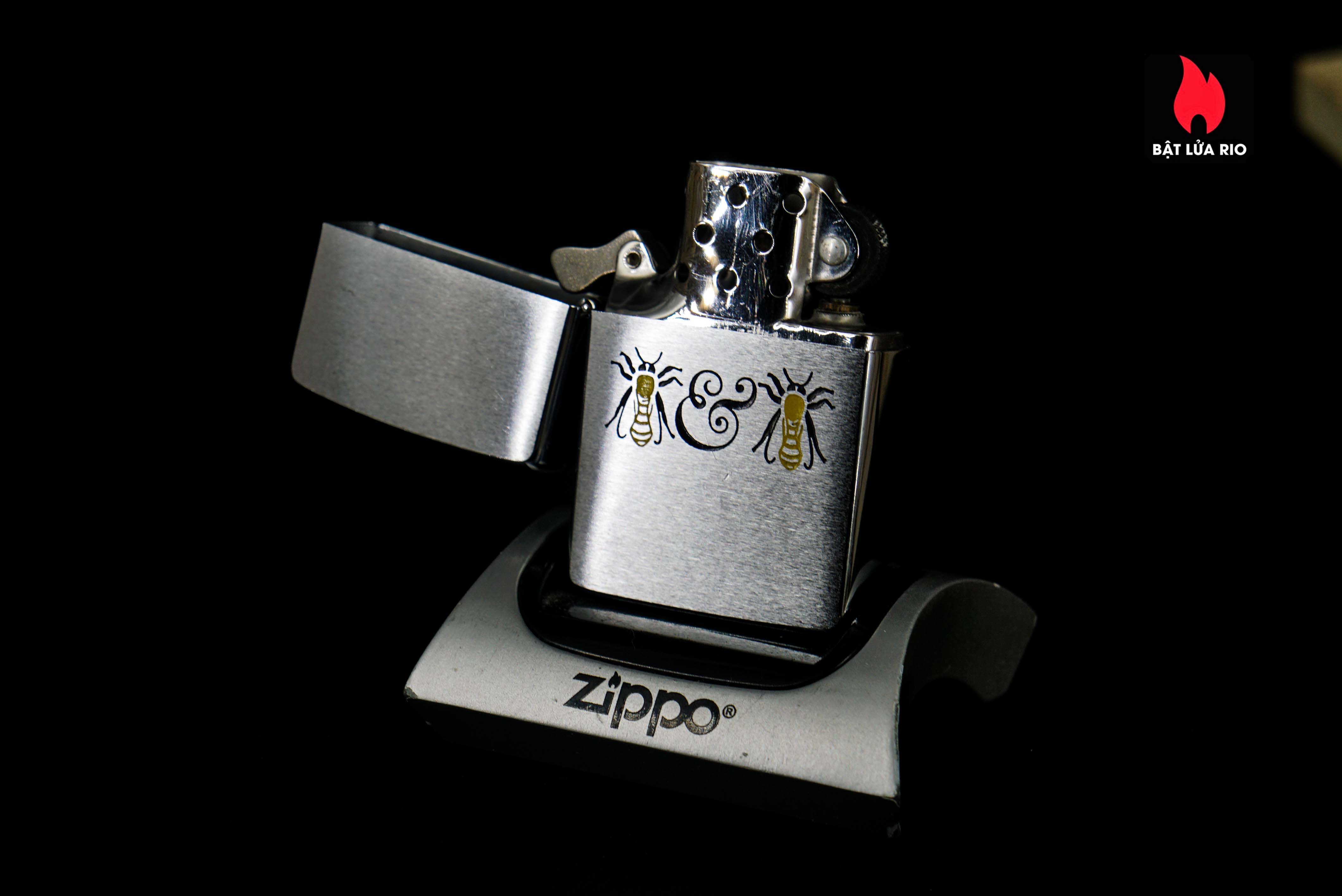 Zippo Xưa 1965 – Bee