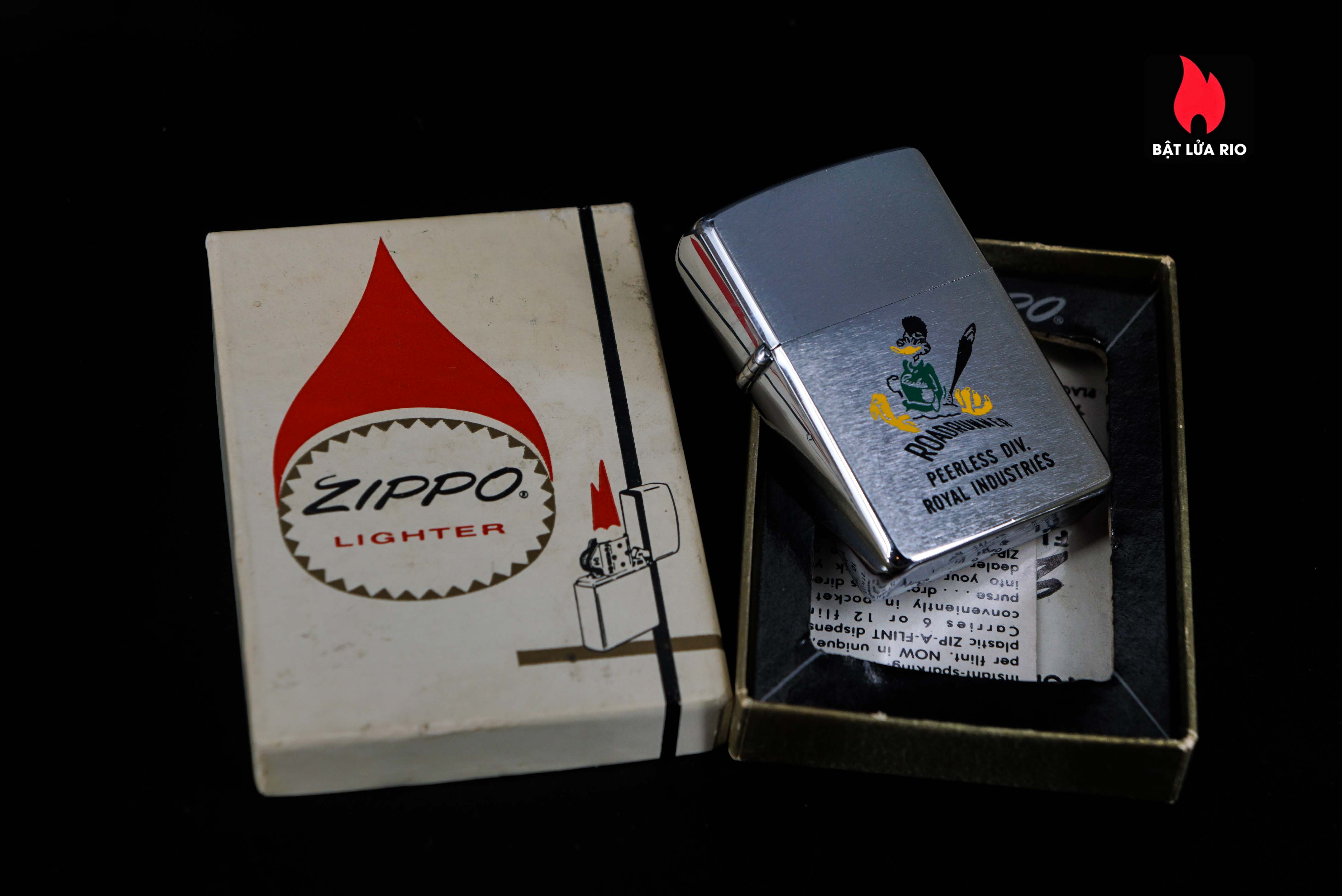 Zippo Xưa 1977 – Peerless Roadrunner