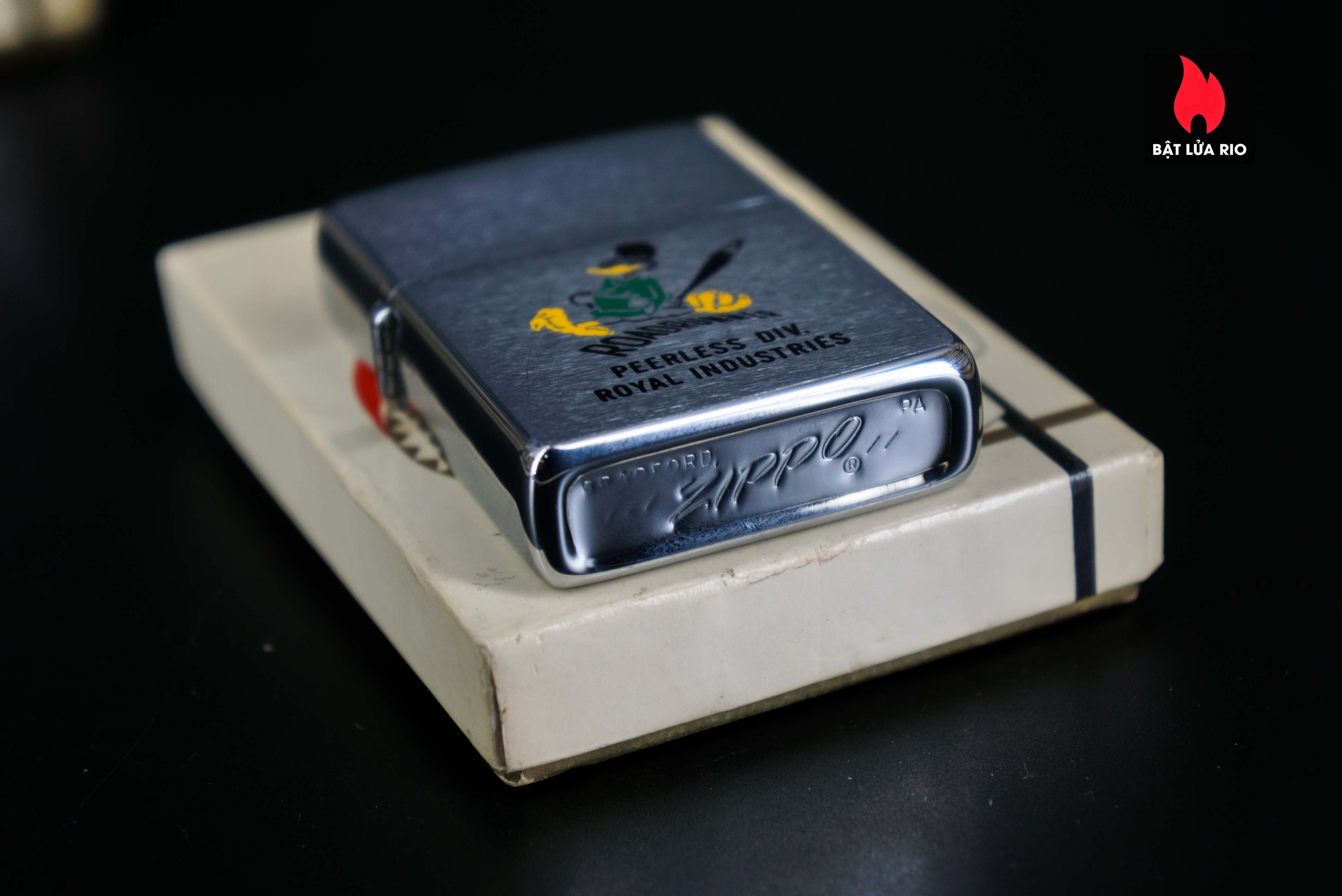 Zippo Xưa 1977 – Peerless Roadrunner