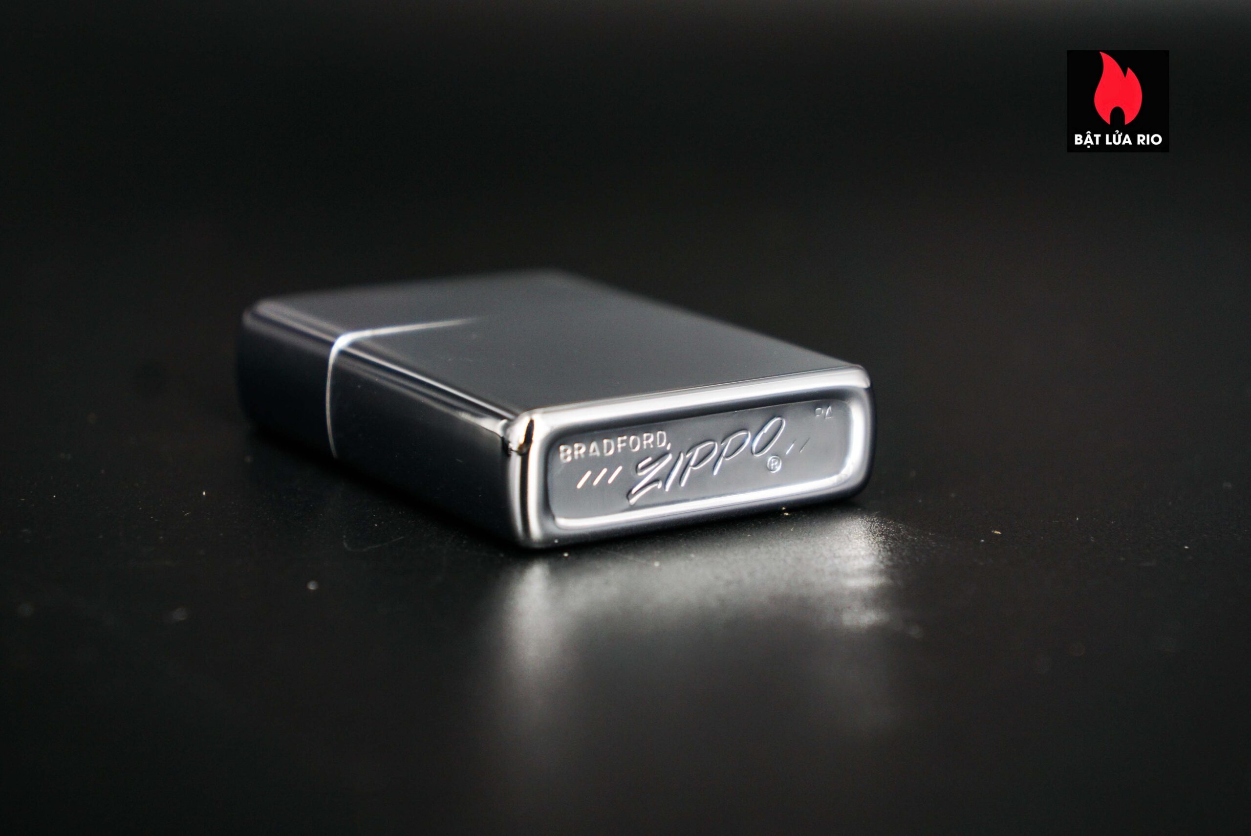 Zippo Xưa 1977 – Mickey – Walt Disney Productions