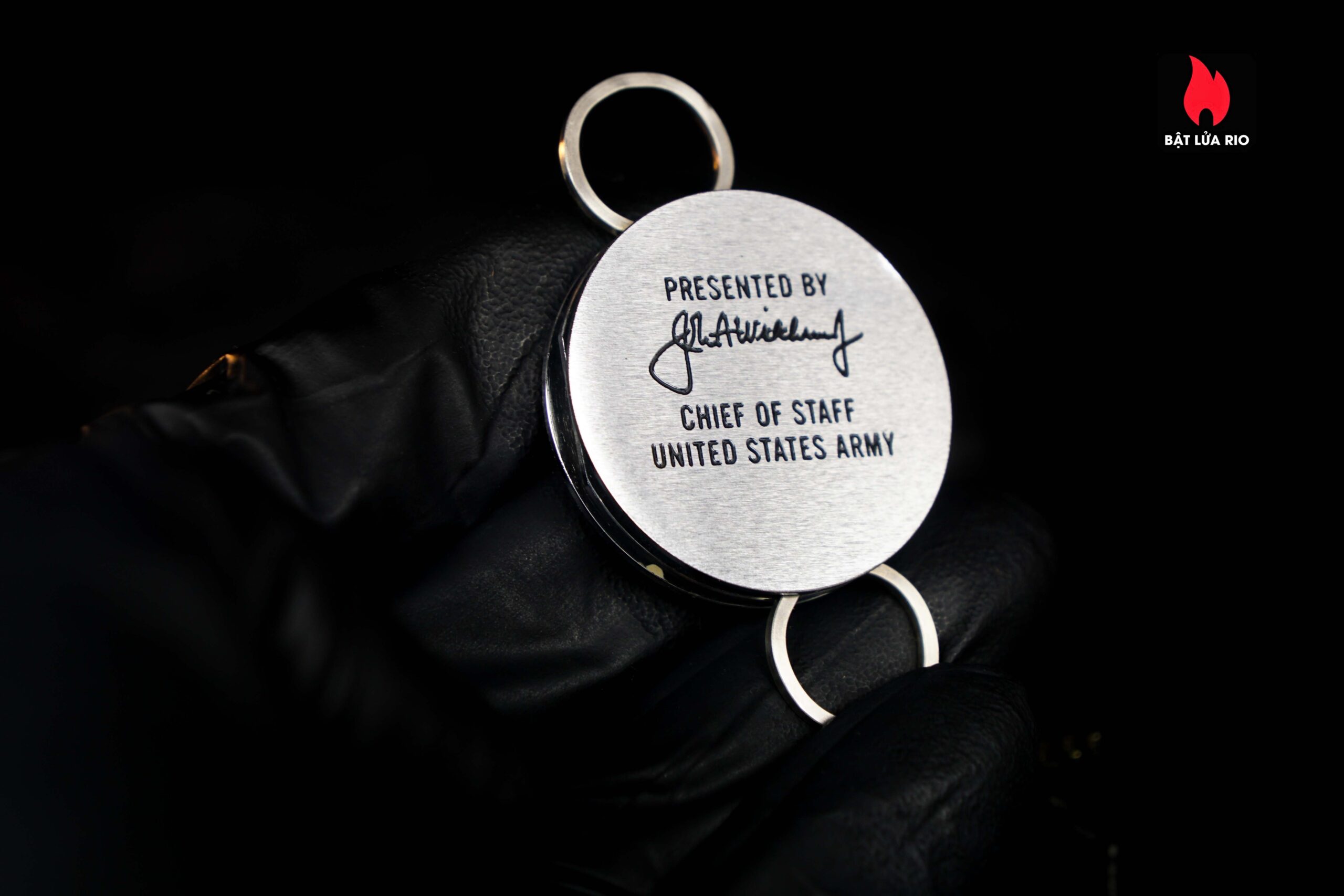 Zippo Key Holder Chief Of Staff US Army